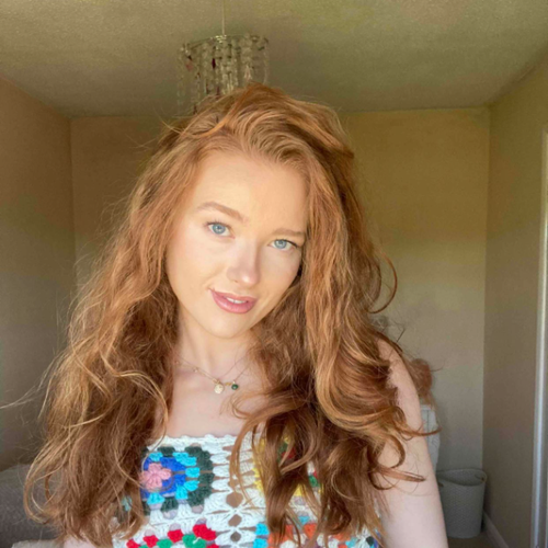 Phoebe Ginger – Bio, Birthday, Age, Video | Cameo