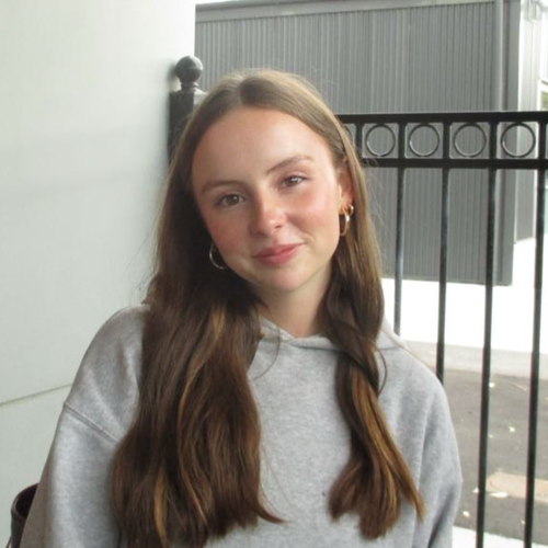 Anna Cooke - actor from the Inbestigators – Bio, Birthday, Age, Video ...